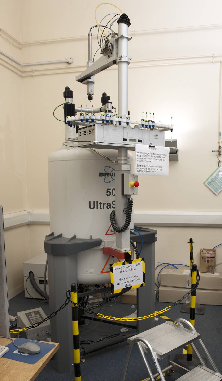 NMR (500MHz, Bruker Avance 3 Channel)